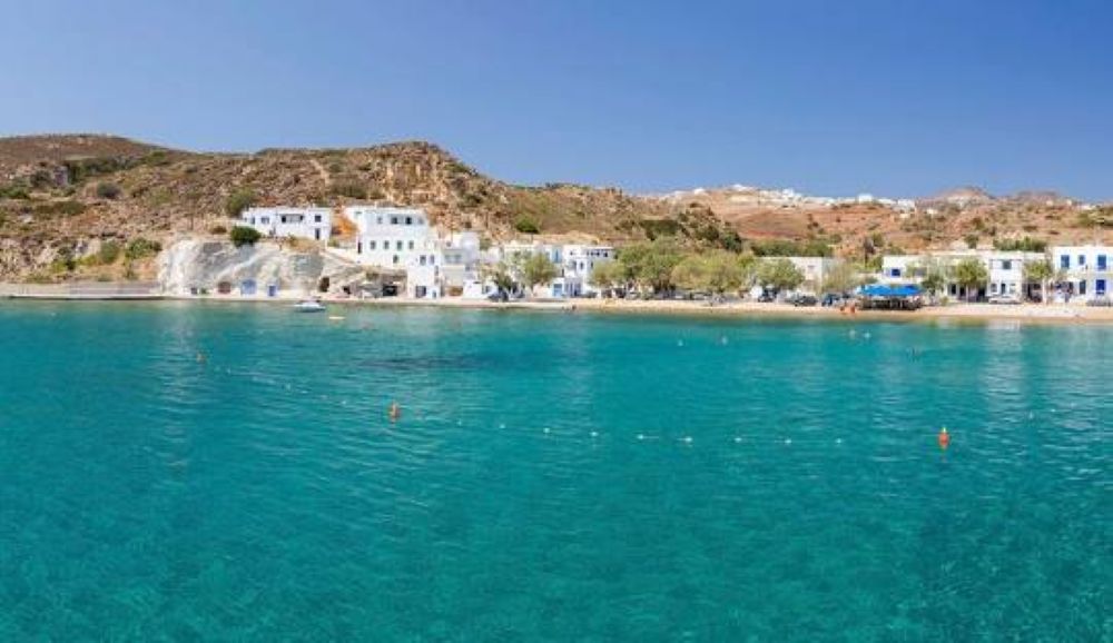 Κίμωλος: Το νησί με τα καθαρότερα νερά στον κόσμο