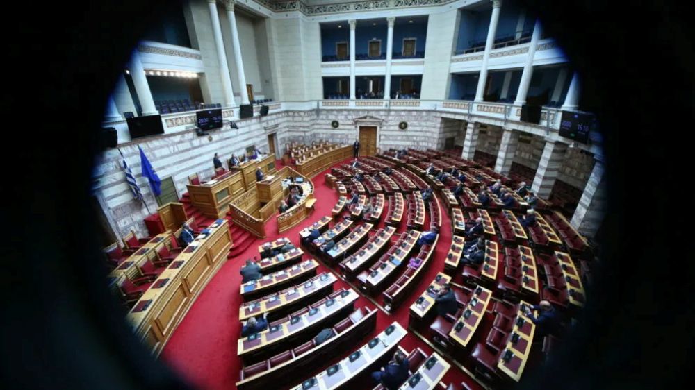 Mαύρη Βίβλος, Χειρ και Χήρα