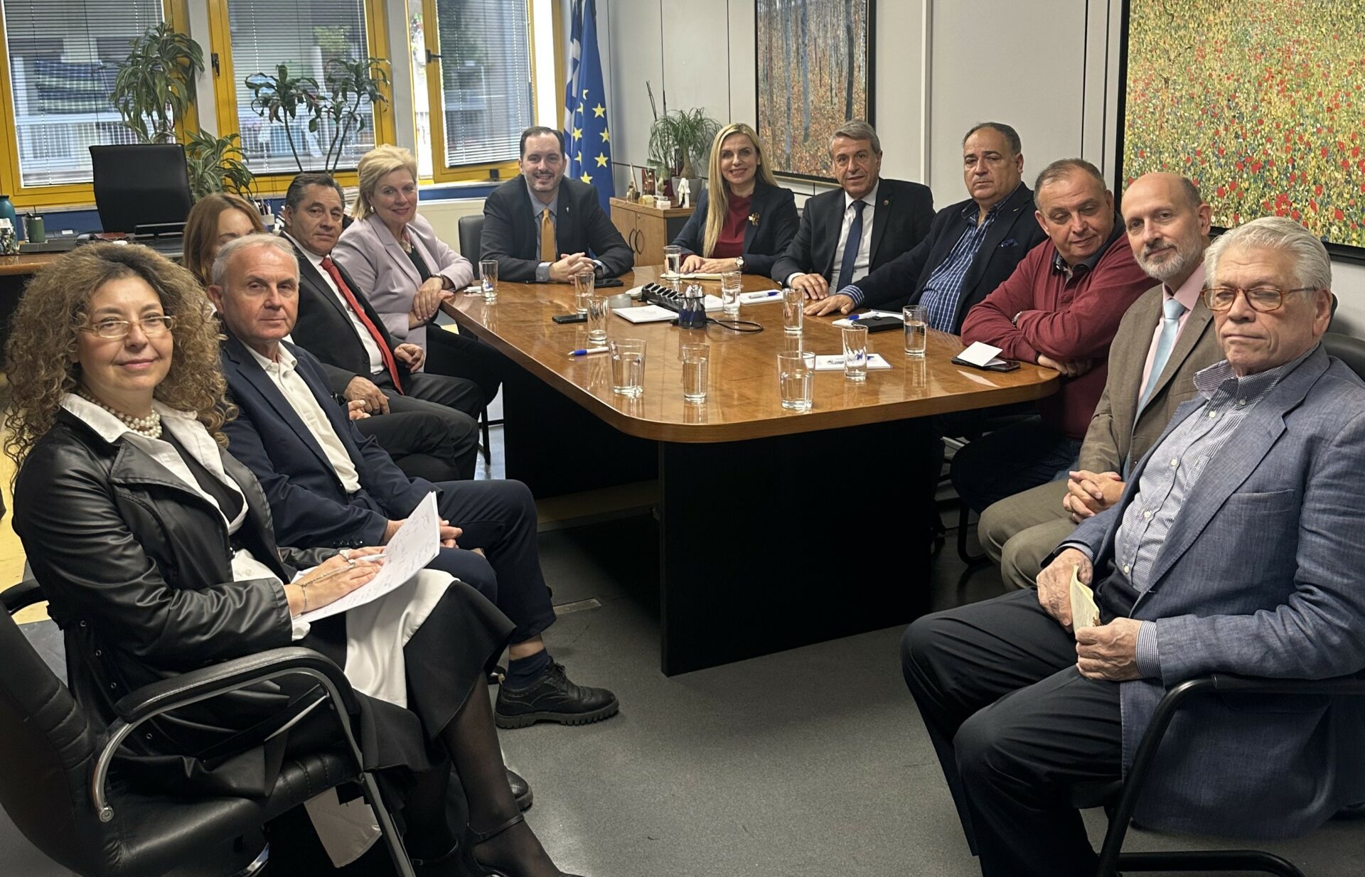 Κλιμάκιο της Γραμματείας Προγράμματος της ΝΔ στον ΕΟΠΑΕ